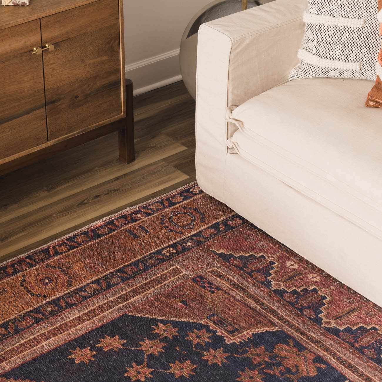 Malamote Vintage Flat Pile Washable Rug | SmithHönig