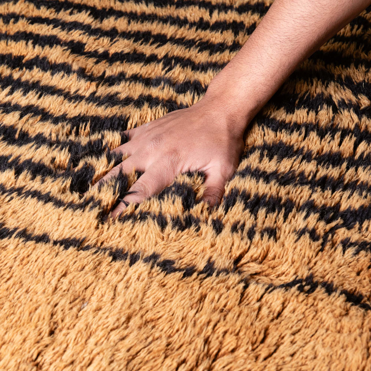 Astral Tango - Luxury Beni Mrirt Moroccan Rug | SmithHönig