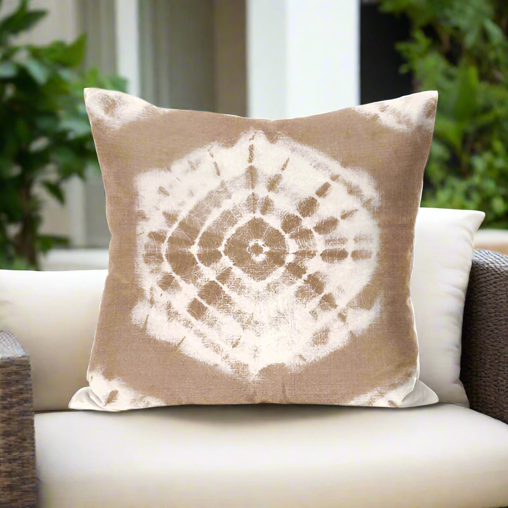 Shibori Sand - Luxury Outdoor Pillow by SmithHönig | SmithHönig