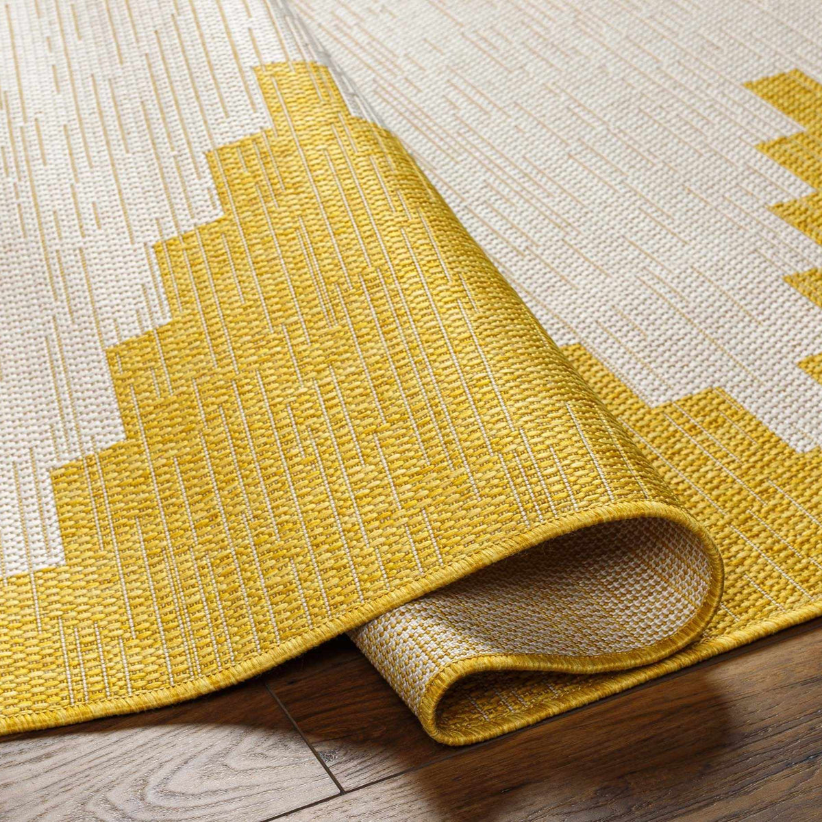 Djugun Yellow Outdoor Rug | SmithHönig